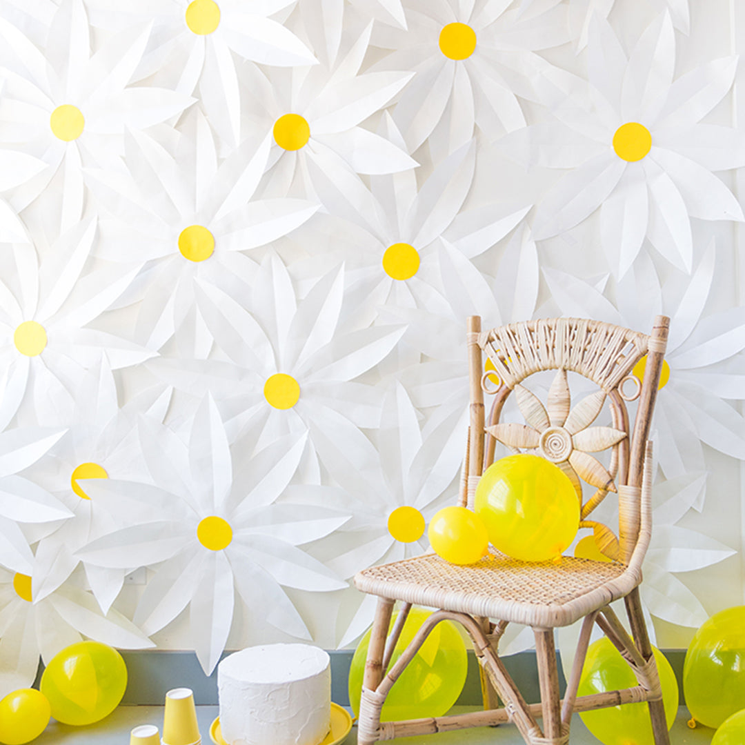 Paper Daisy Backdrop, PDF Template – The House That Lars Built